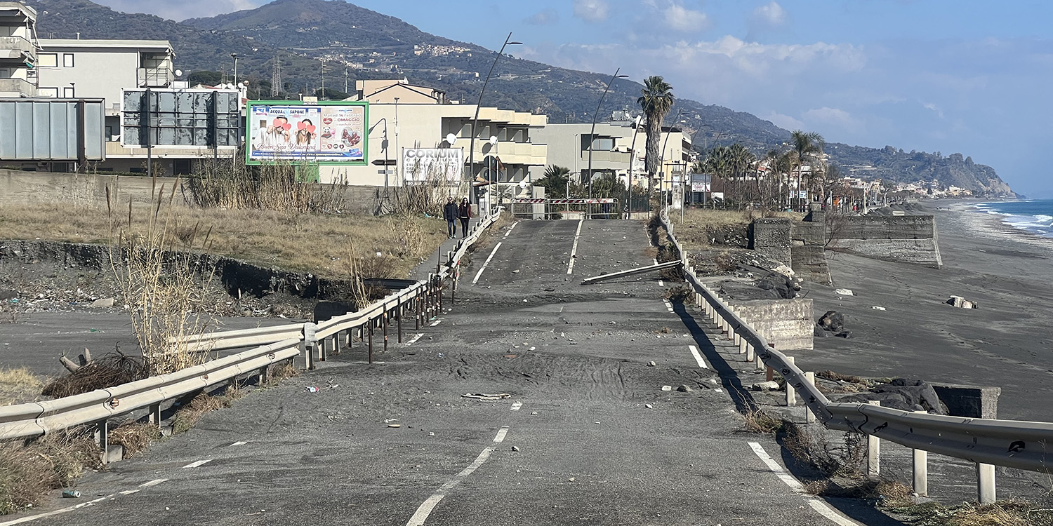 SikilyNews.it - Ponte Furci-Roccalumera, dopo 6 mesi riparte la ... SikilyNews.it - Ponte Furci-Roccalumera, dopo 6 mesi riparte la ...
