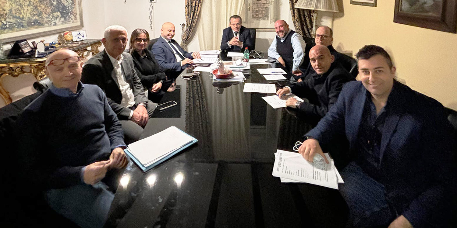 SikilyNews.it - Taormina, De Luca importa lo SikilyNews.it - Taormina, De Luca importa lo