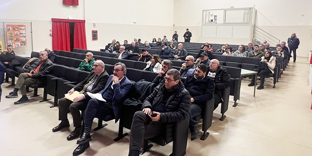 SikilyNews.it - Scaletta, botta e risposta pubblico sul raddoppio ... SikilyNews.it - Scaletta, botta e risposta pubblico sul raddoppio ...